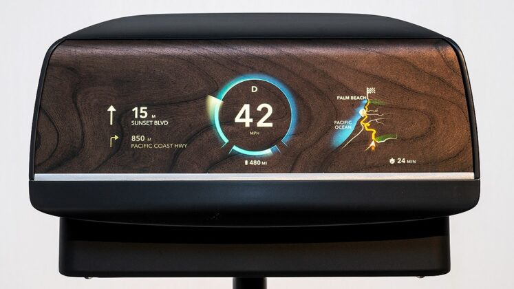 これクールでしょ？ コンチネンタルのShy Tech（シャイテック）を用いた 必要な時だけ表示するディスプレイ - AUTO BILD ...