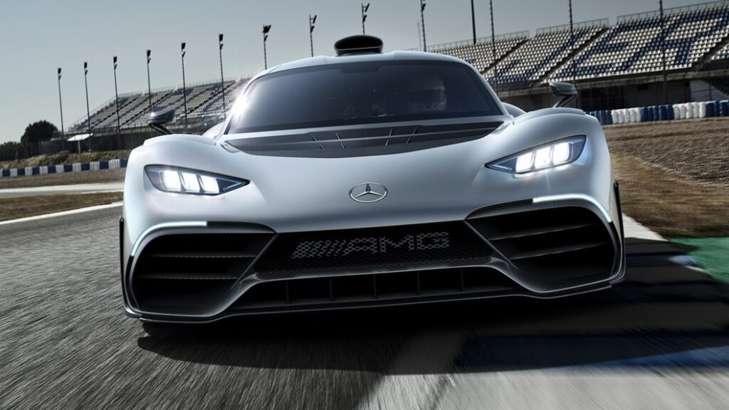 ついに？ようやく？「メルセデスAMG One」生産モデル完成！F1テクノロジーから生まれたメルセデスのハイパーカー - AUTO BILD ...