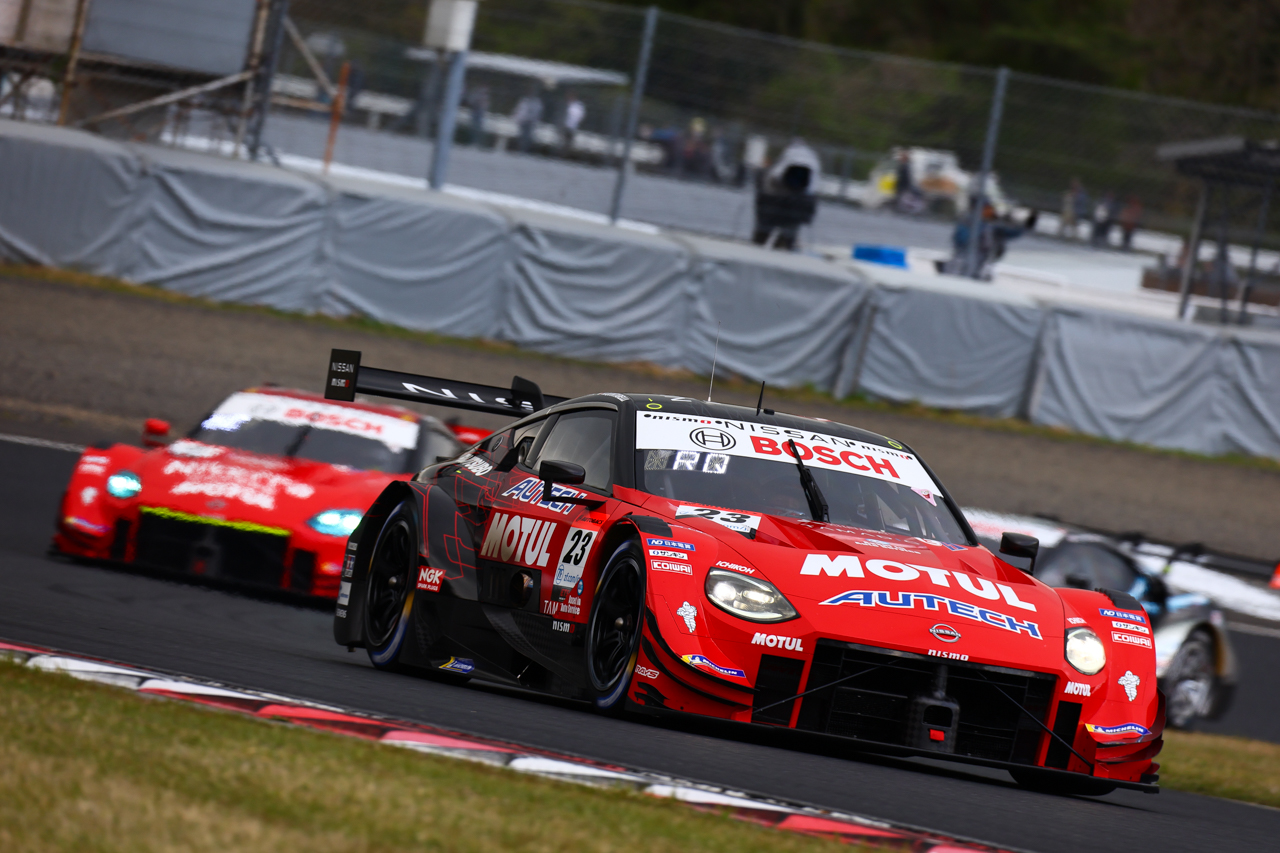 2023 SUPER GT開幕！ 第1戦 OKAYAM GT300kmレース 開幕戦は見応えのある波乱万丈のレースとなった！ - AUTO BILD JAPAN Web（アウトビルトジャパン ...