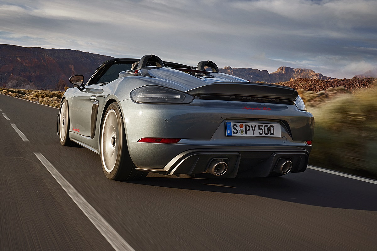 出た！500馬力のオープントップ718「ポルシェ 718 スパイダー RS」登場 - AUTO BILD JAPAN Web（アウトビルトジャパンウェブ） 世界最大級のクルマ情報サイト