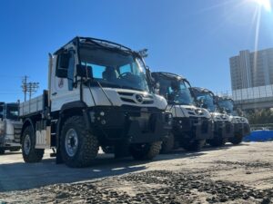 メルセデス・ベンツの万能作業車「UNIMOG（ウニモグ）」は働くクルマの頂点だ - AUTO BILD JAPAN Web（アウトビルト ...