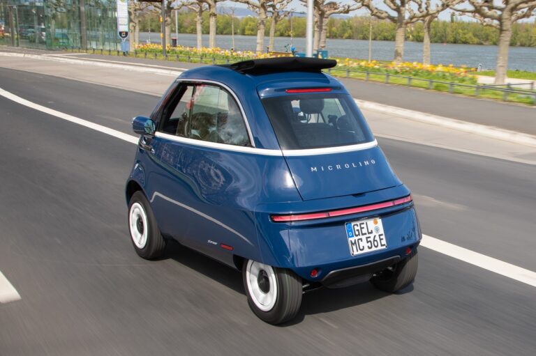 ついにシリーズ生産化されたキュートでレトロなスイス製マイクロカー マイクロリーノに初乗り その性能とインプレッション！ - AUTO BILD ...