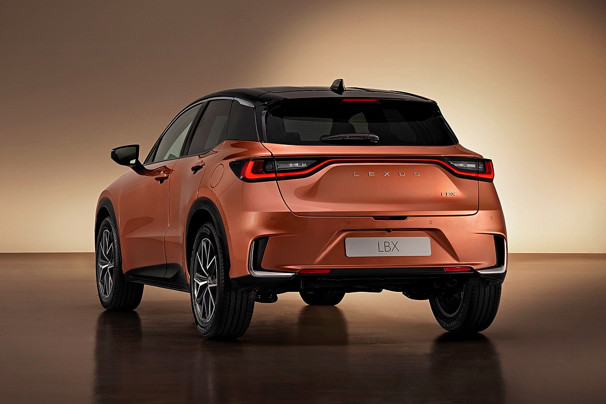 トヨタ ヤリス クロスをベースにした新型ミニSUV「レクサス LBX」登場 その全情報！ - AUTO BILD JAPAN Web（アウトビルトジャパンウェブ） 世界最大級のクルマ情報サイト