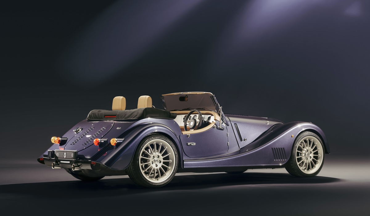 モーガン プラス シックスの特別限定モデル「MORGAN PLUS SIX PINNACLE」販売開始 - AUTO BILD JAPAN ...