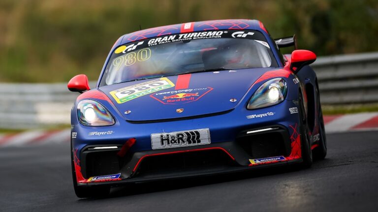 【面白ニュース】マックス・フェルスタッペンがニュルブルクリンク24時間レース出場のためのライセンスをゲットー！ - AUTO BILD JAPAN Web（アウトビルトジャパンウェブ） 世界 ...